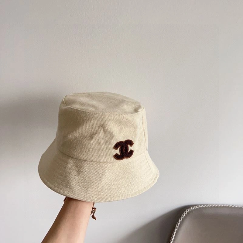 Top match Chanel Caps