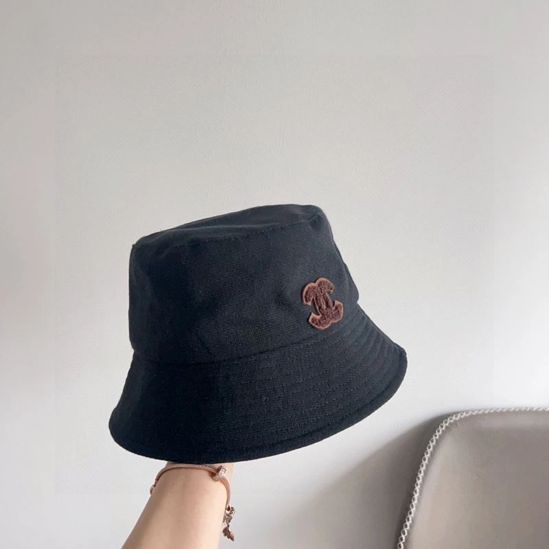 Top match Chanel Caps