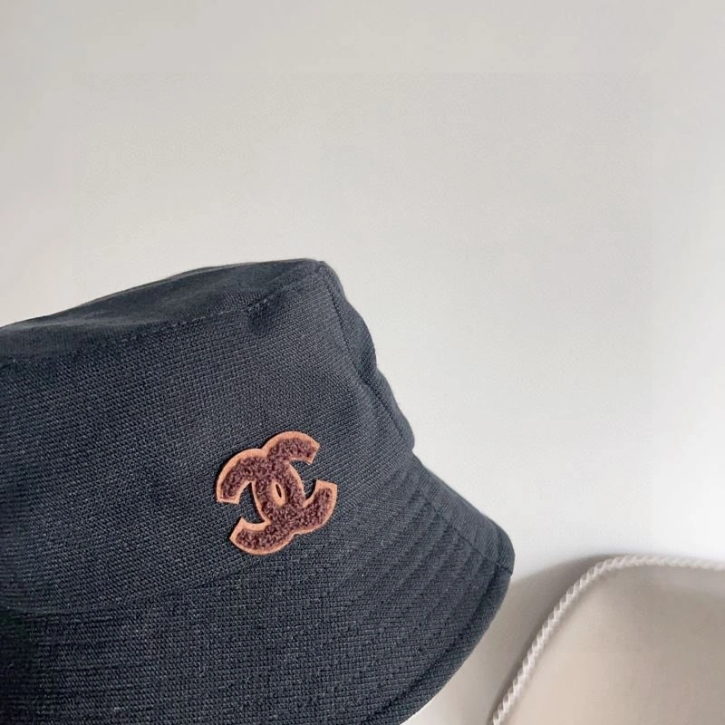 Top match Chanel Caps