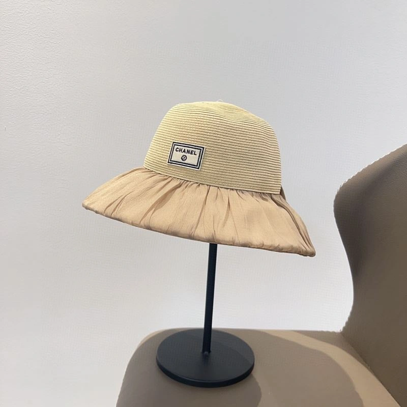 Top mirror Chanel Caps