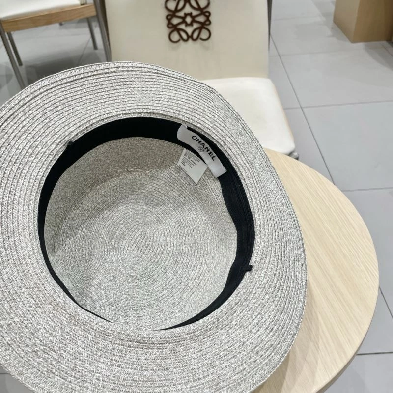 Top mirror Chanel Caps