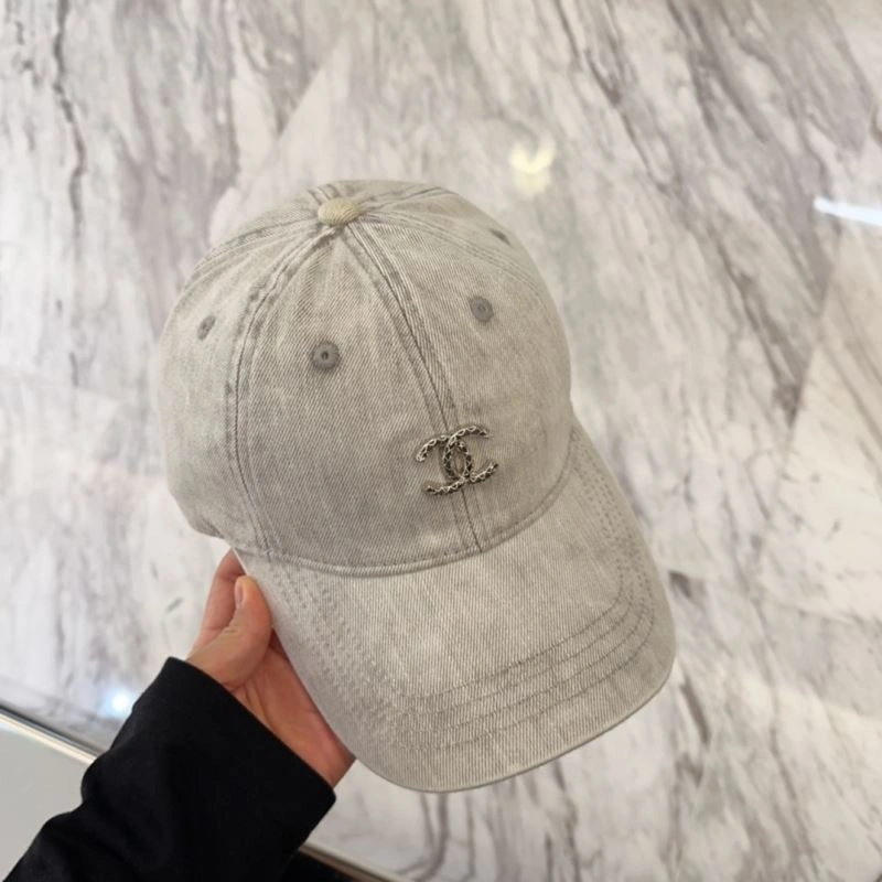 Top match Chanel Caps