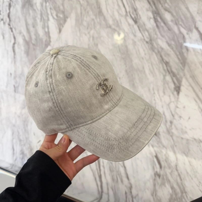 Top match Chanel Caps