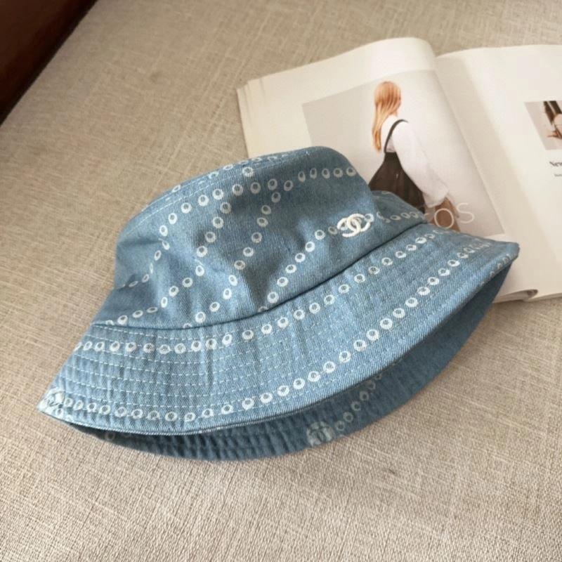 1:1 copy Chanel Caps