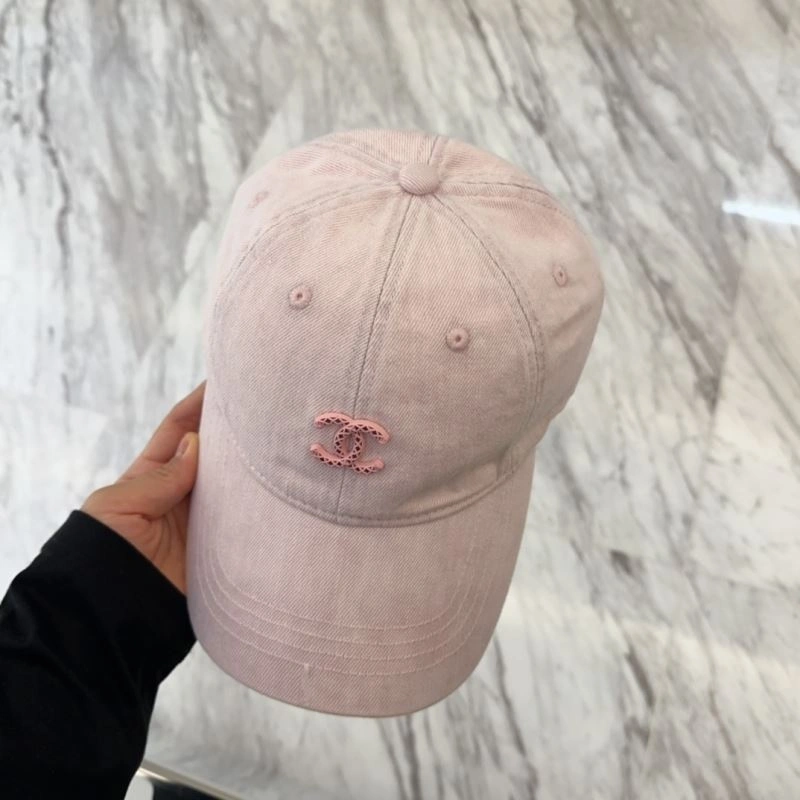 Top match Chanel Caps