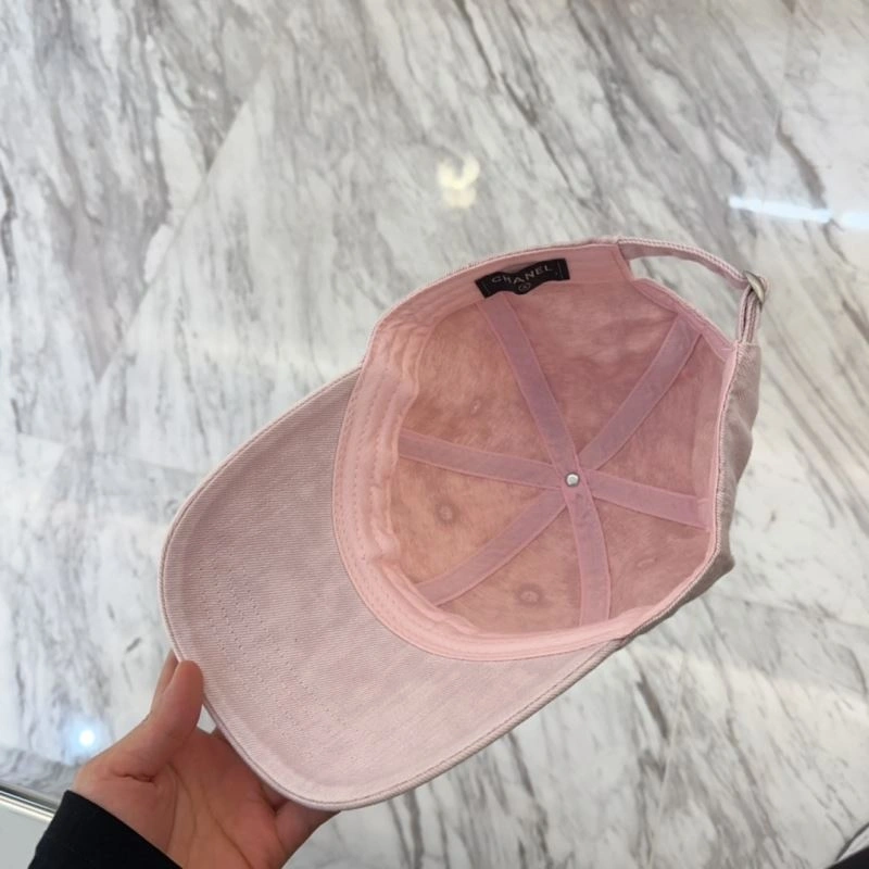 Top match Chanel Caps