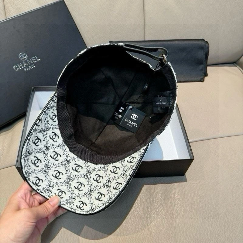 Top match Chanel Caps