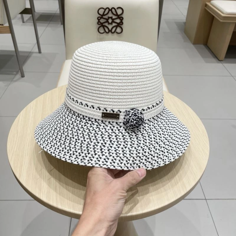 Low-cost Chanel Caps
