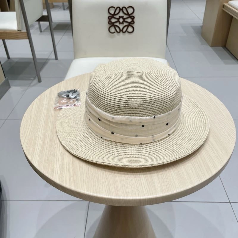 Top match Chanel Caps