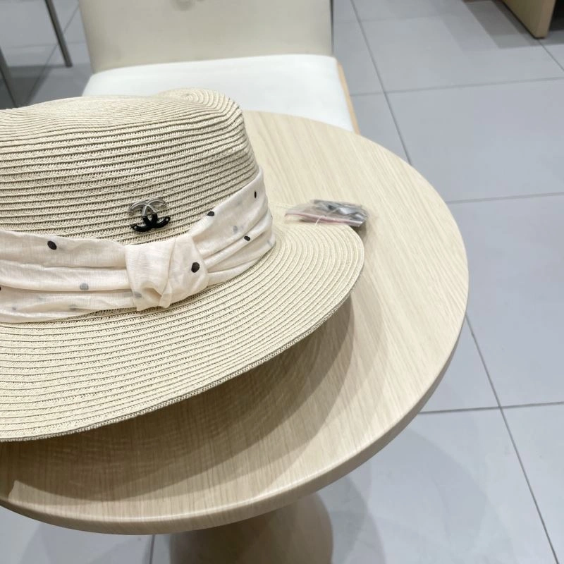 Top match Chanel Caps
