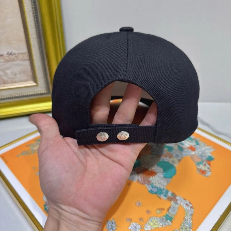 1:1 copy Chanel Caps