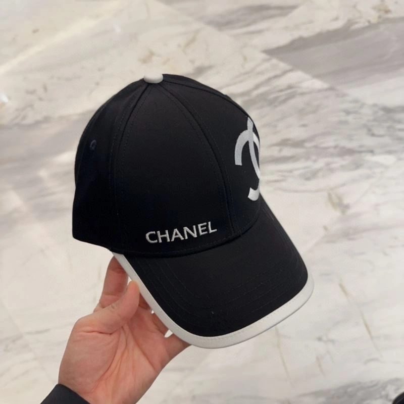 Top match Chanel Caps