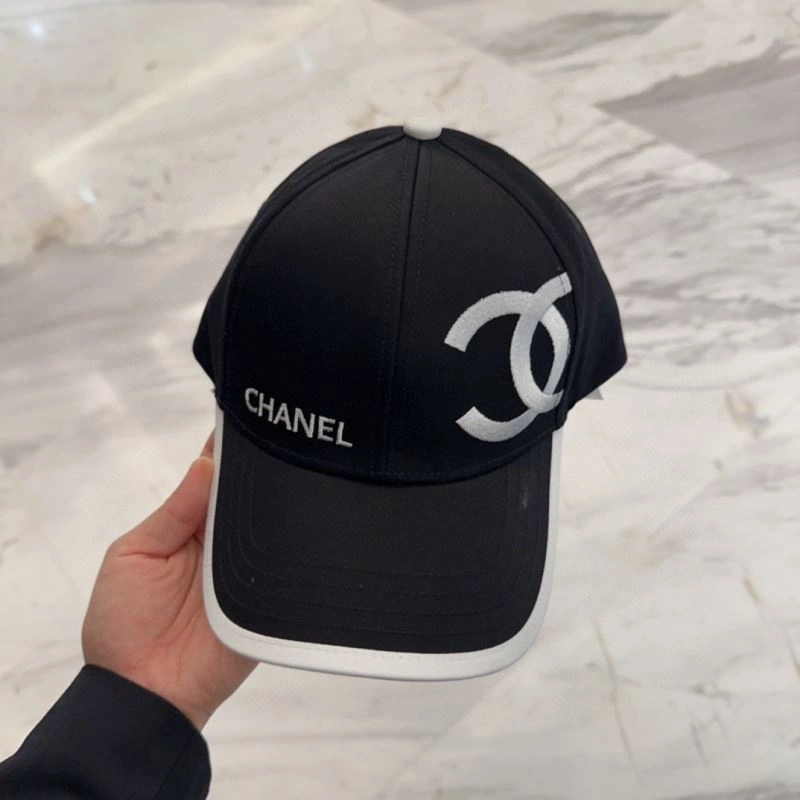 Top match Chanel Caps