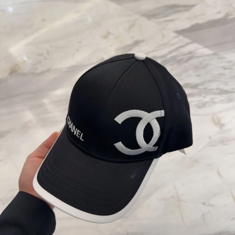 Top match Chanel Caps