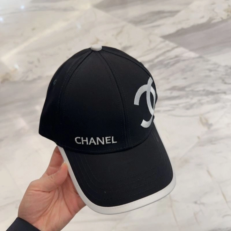 Top match Chanel Caps