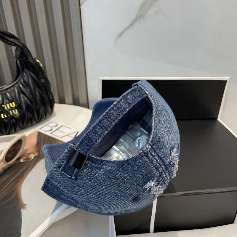 Low-cost Chanel Caps