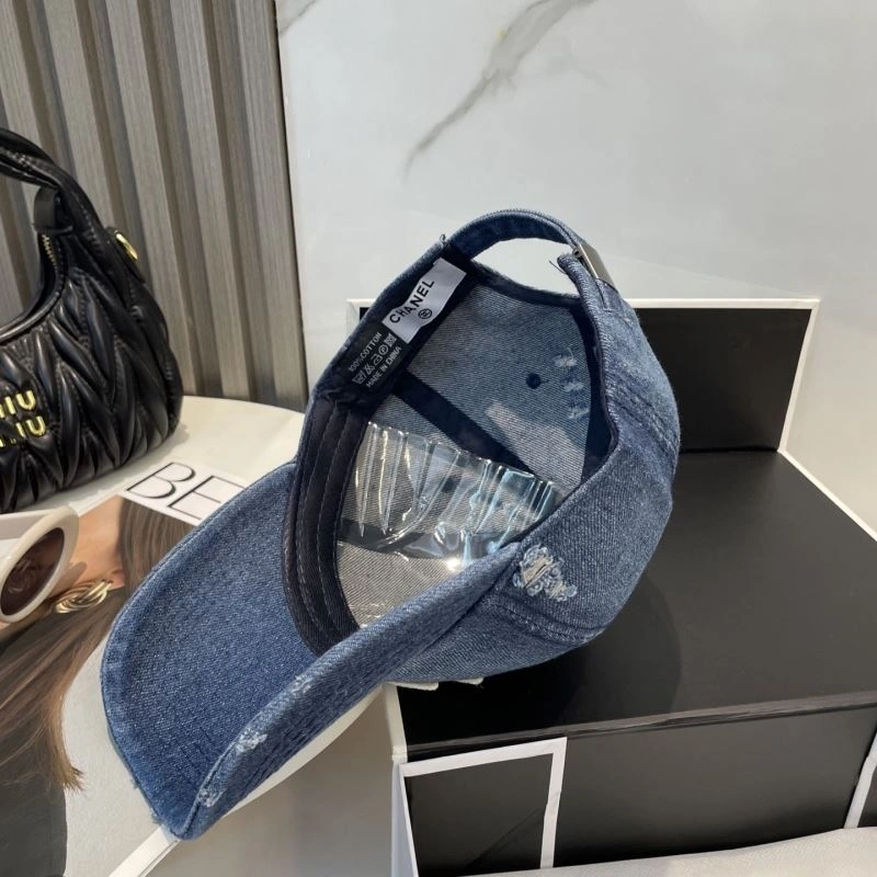 Low-cost Chanel Caps