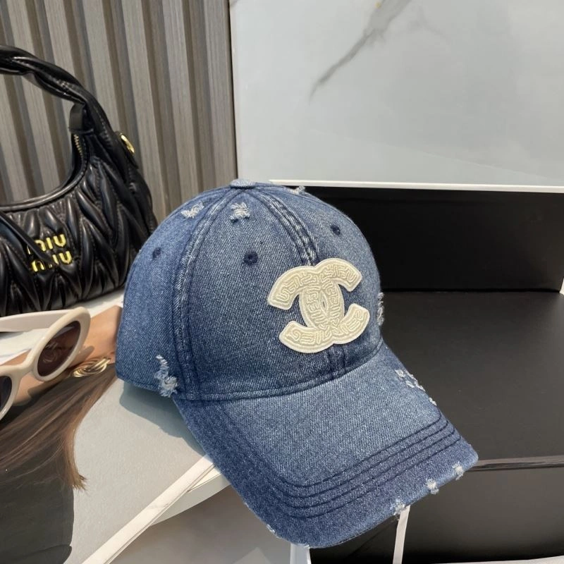 Low-cost Chanel Caps