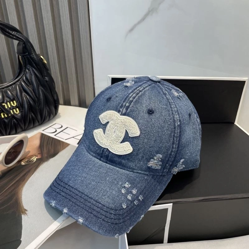 Low-cost Chanel Caps