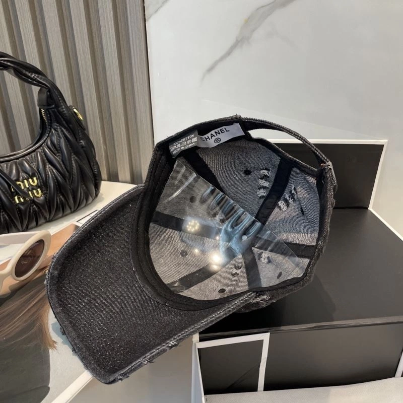 Exact replica Chanel Caps