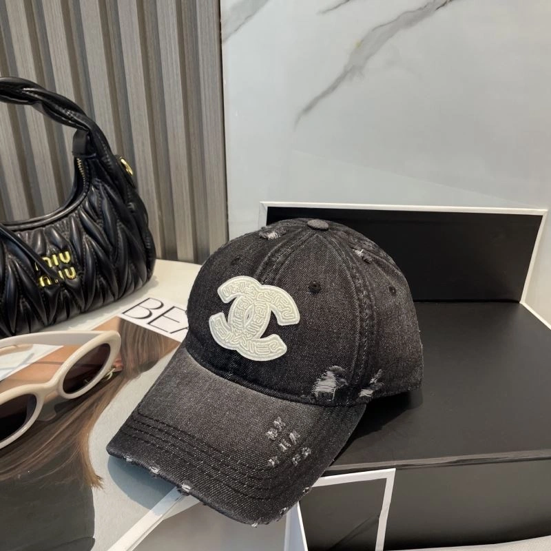 Exact replica Chanel Caps