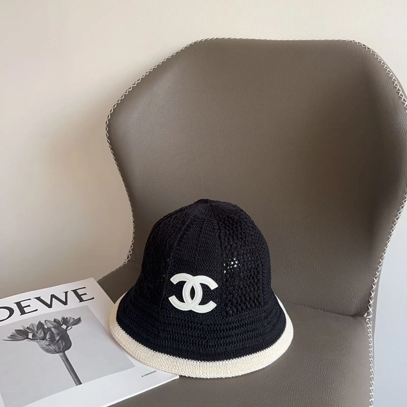 Top match Chanel Caps