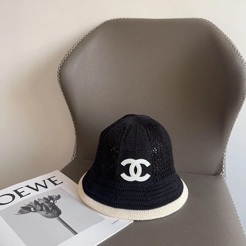 Top match Chanel Caps