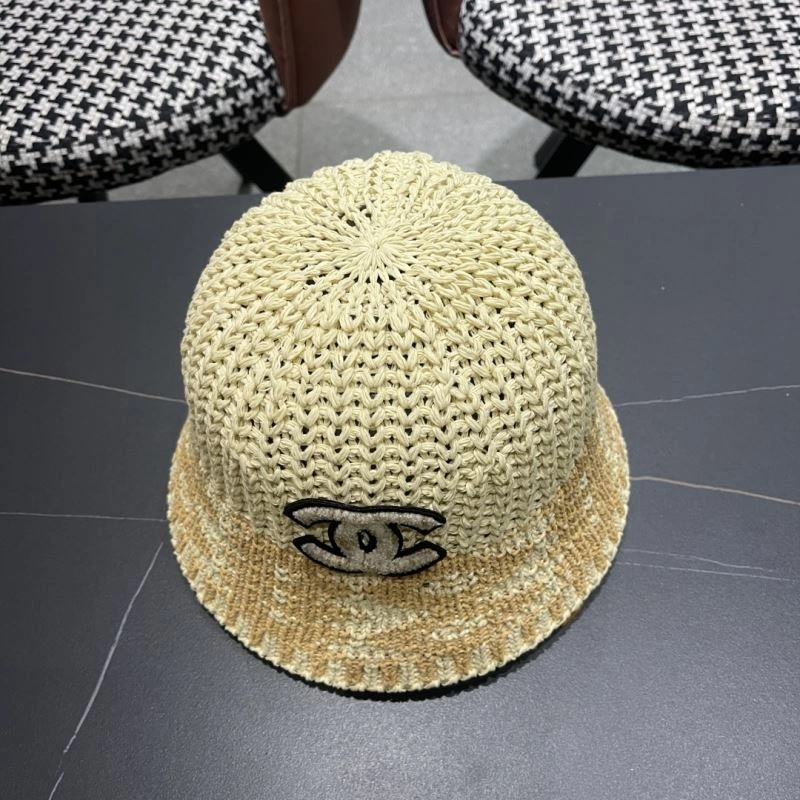 Top mirror Chanel Caps