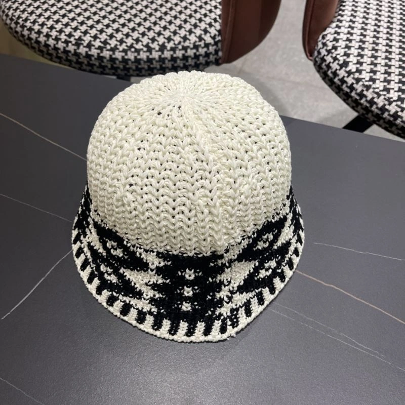 Top match Chanel Caps