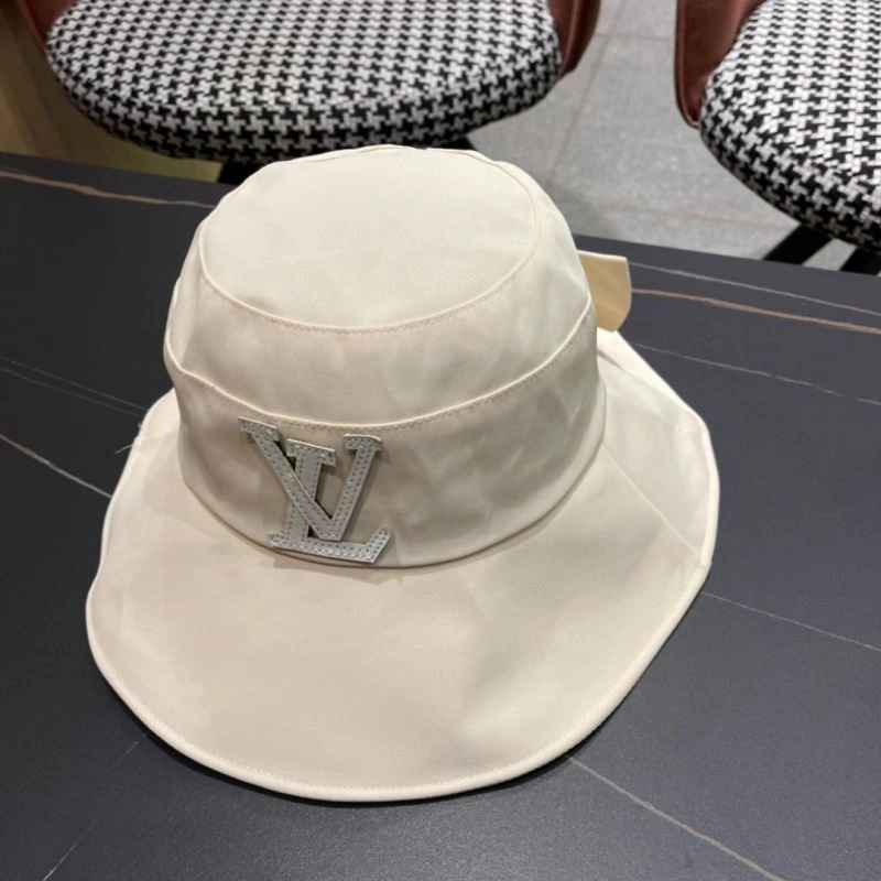 Bargain Chanel Caps