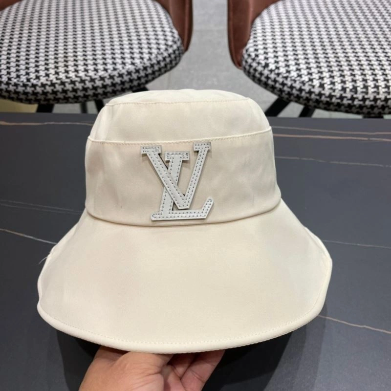Bargain Chanel Caps