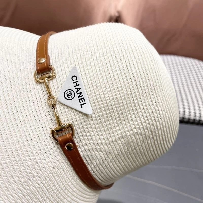 Top match Chanel Caps