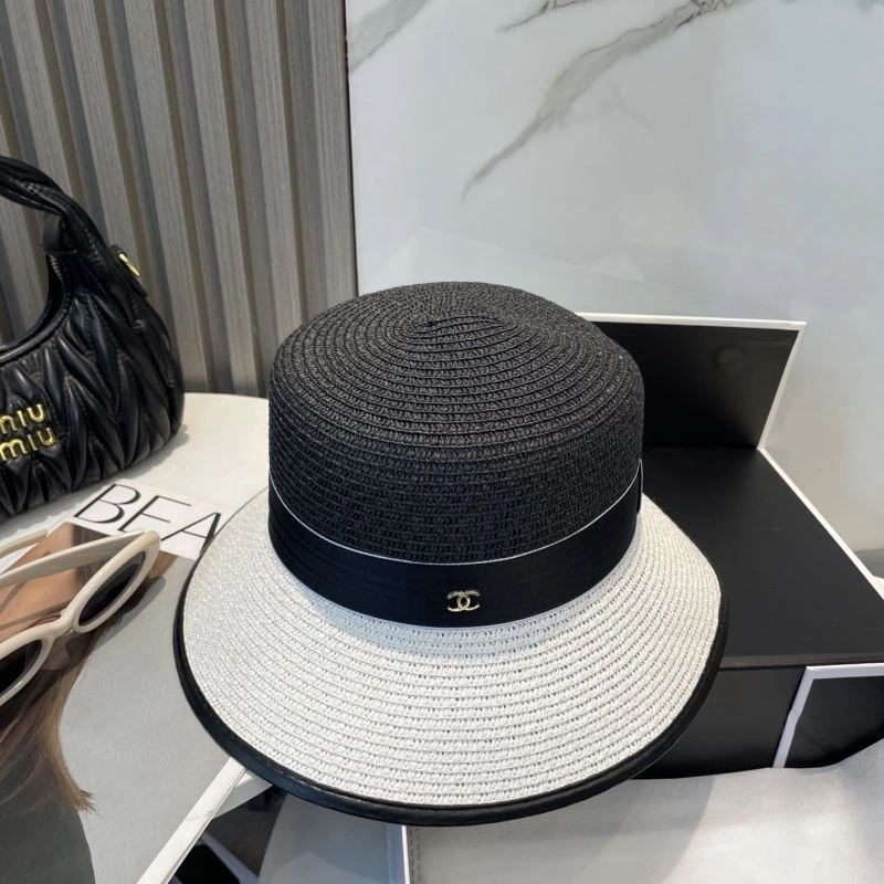 Top mirror Chanel Caps
