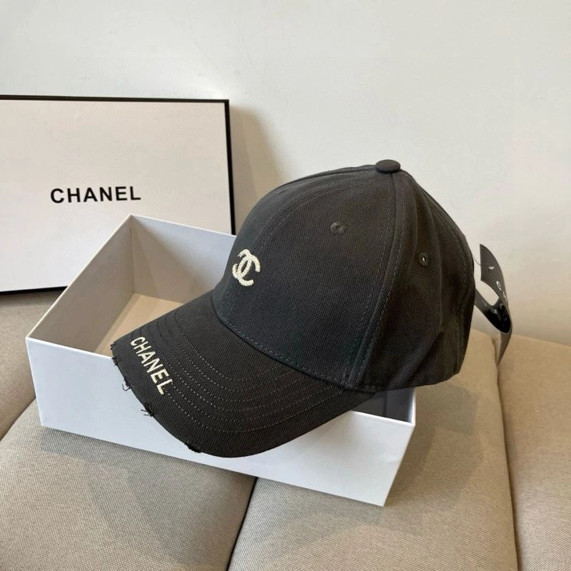 Top mirror Chanel Caps
