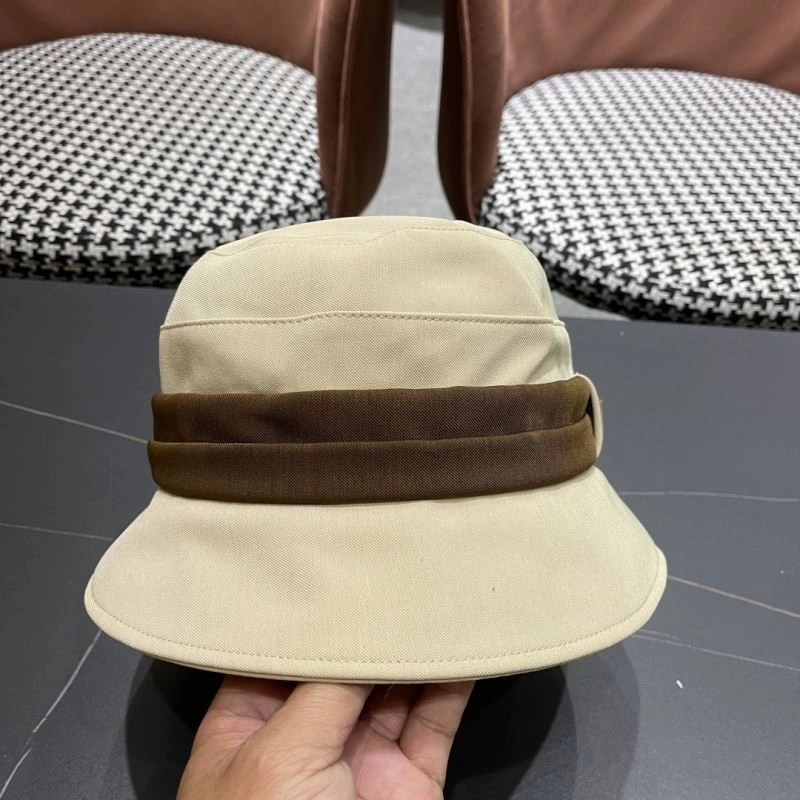 Mirror quality Chanel Caps