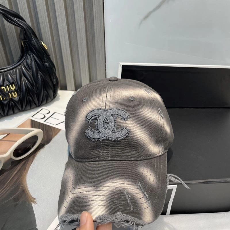 1:1 copy Chanel Caps