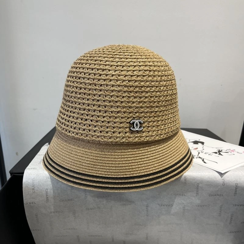 Top mirror Chanel Caps