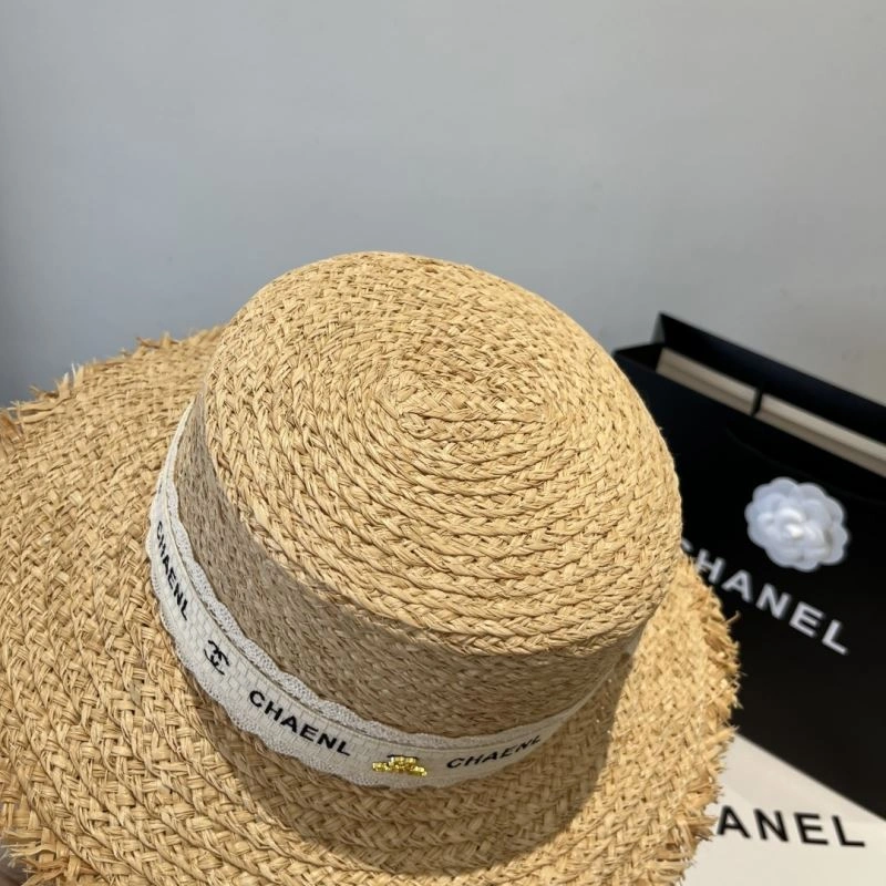 Top mirror Chanel Caps