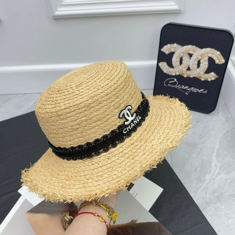 Top mirror Chanel Caps