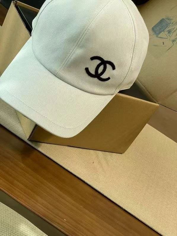 High accuracy Chanel Caps