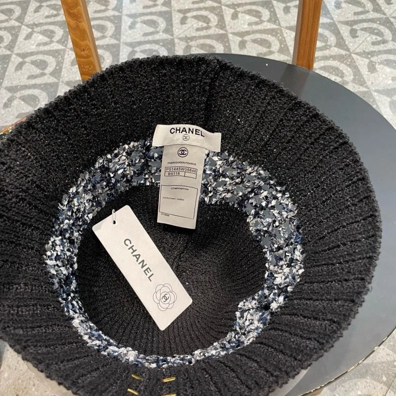 Mirror quality Chanel Caps