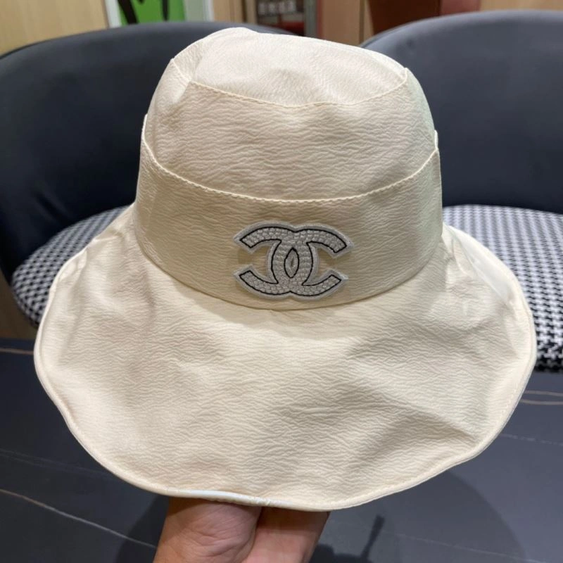 1:1 copy Chanel Caps