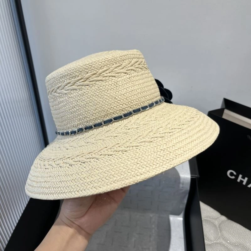 Top mirror Chanel Caps