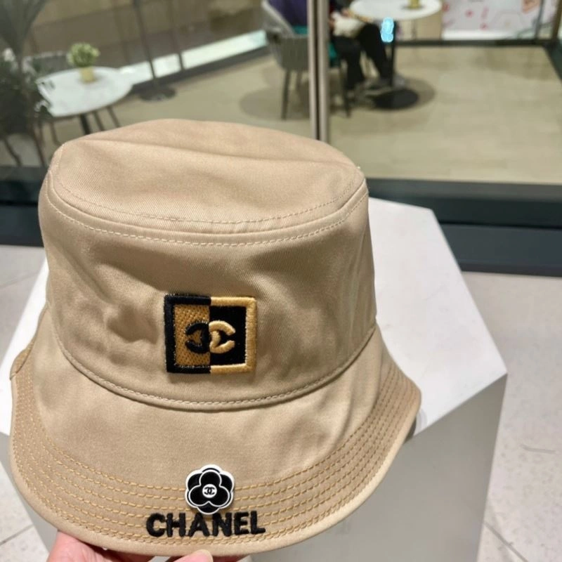 Low-cost Chanel Caps