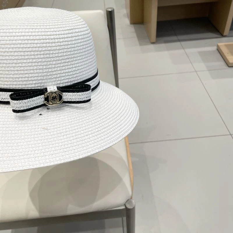 Top match Chanel Caps