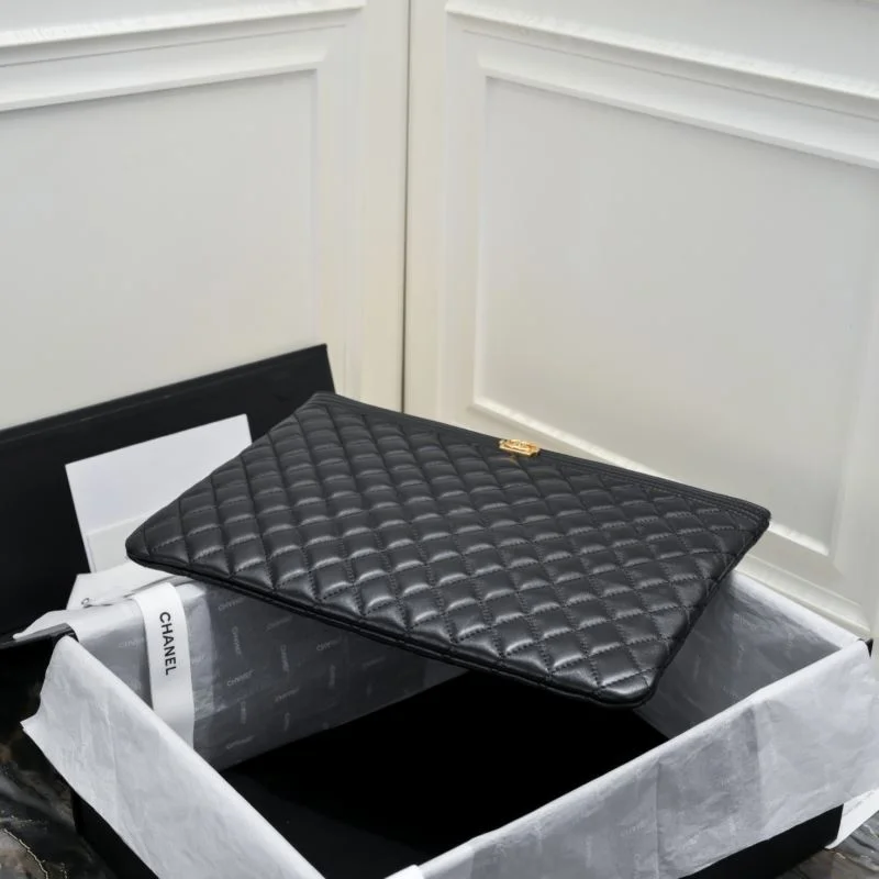 Discounted Chanel Clutch Bags