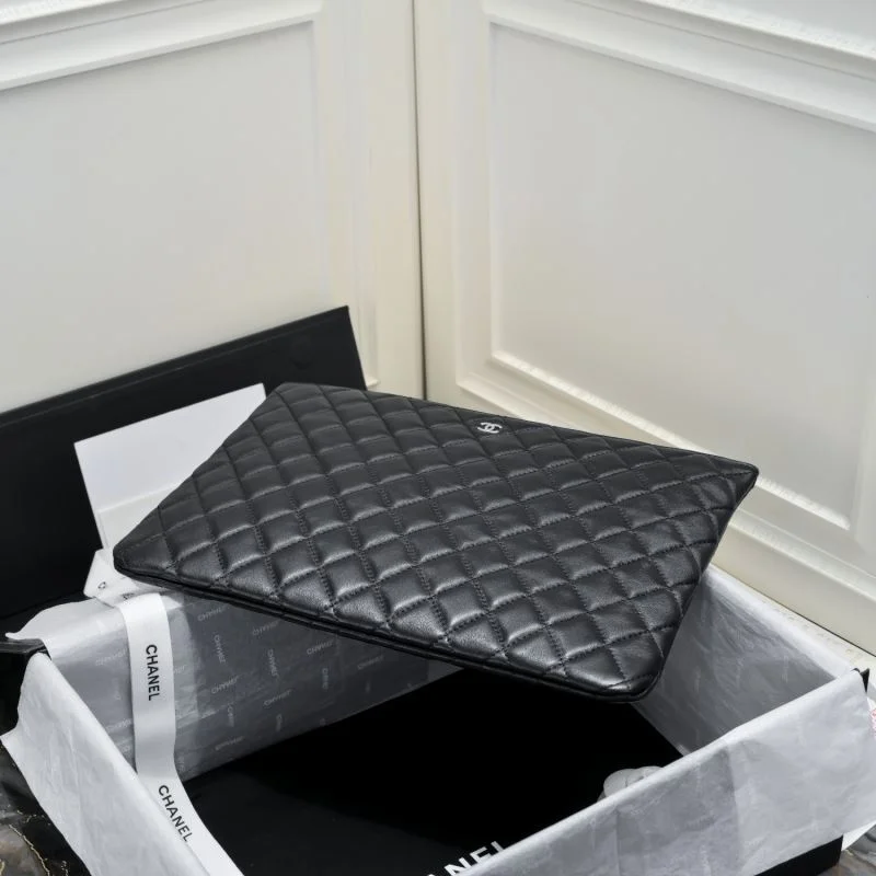 Cut-rate Chanel Clutch Bags