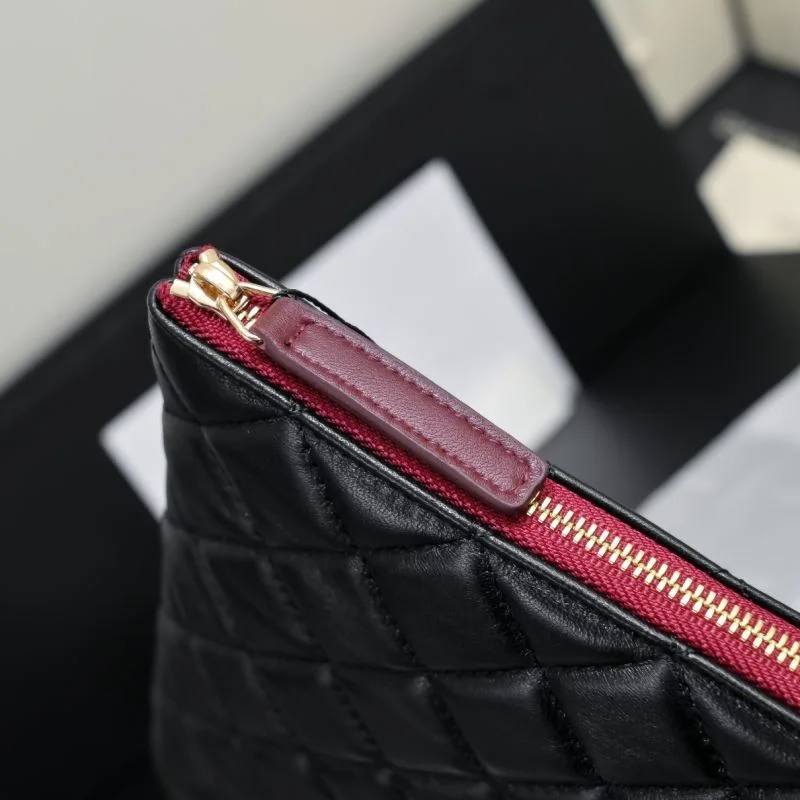 Discounted Chanel Clutch Bags