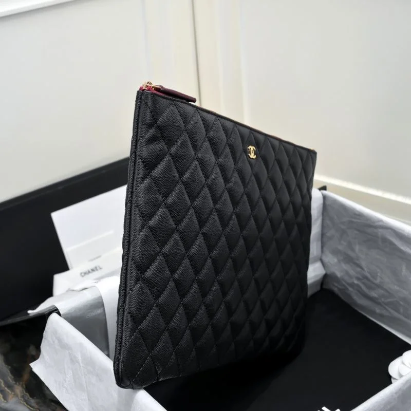Accurate model Chanel Clutch Bags