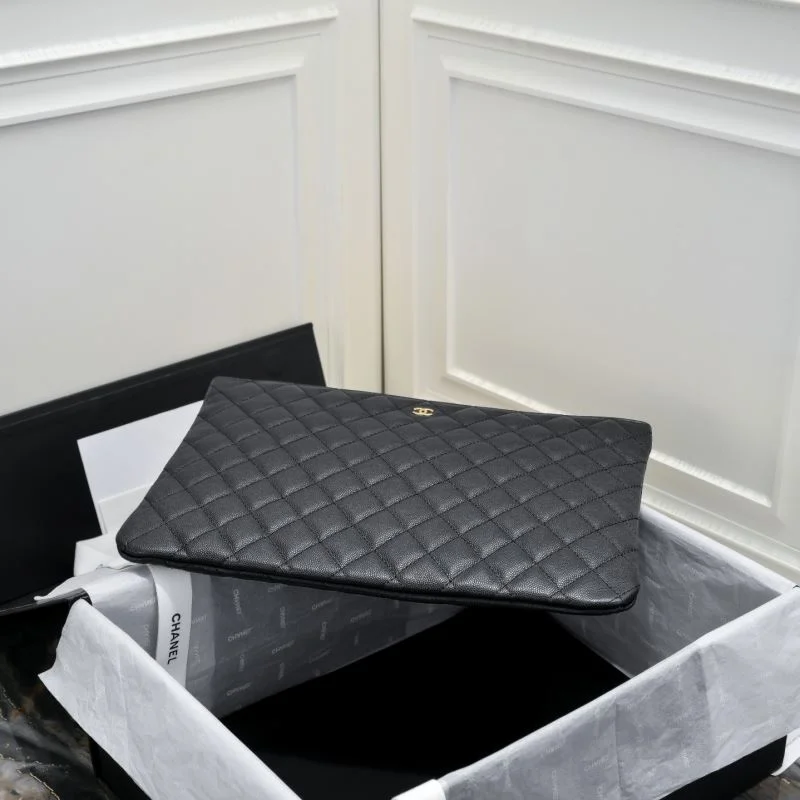 Accurate model Chanel Clutch Bags